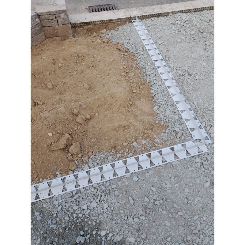 Séparation en PVC pour allées et parterres bordure Tcourb - Barrière ...